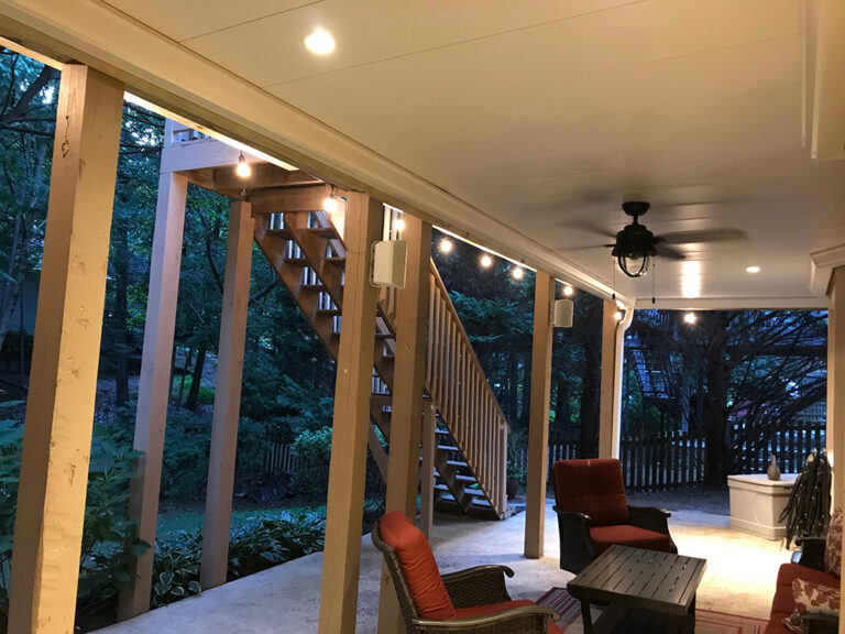 How to Entertain Guests with Underdeck Spaces | RainAway Under Deck Systems